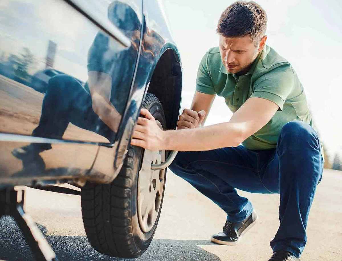 La roue de secours est-elle obligatoire ? | First Stop